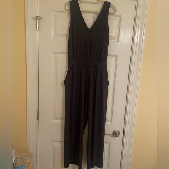 Old Navy | Pants & Jumpsuits | Old Navy Active Romper Size Medium ...